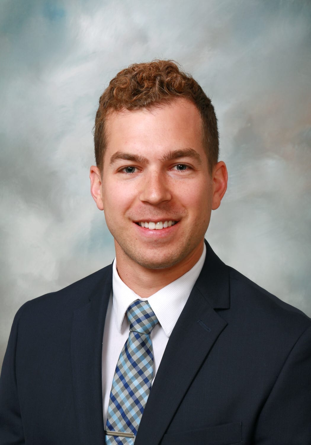 Greg Isaacson, PA-C’18 | News | Des Moines University