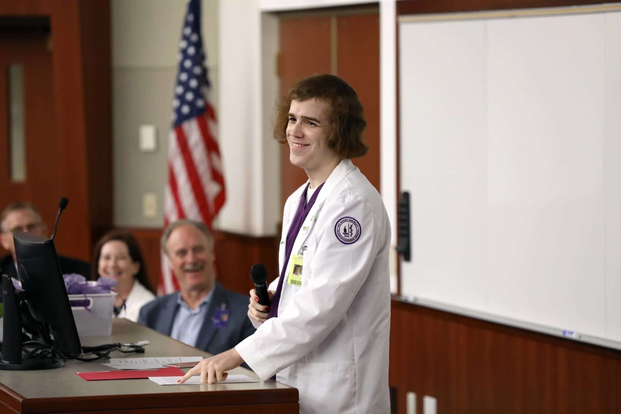 Numbers double for DMU Service Award | News | Des Moines University