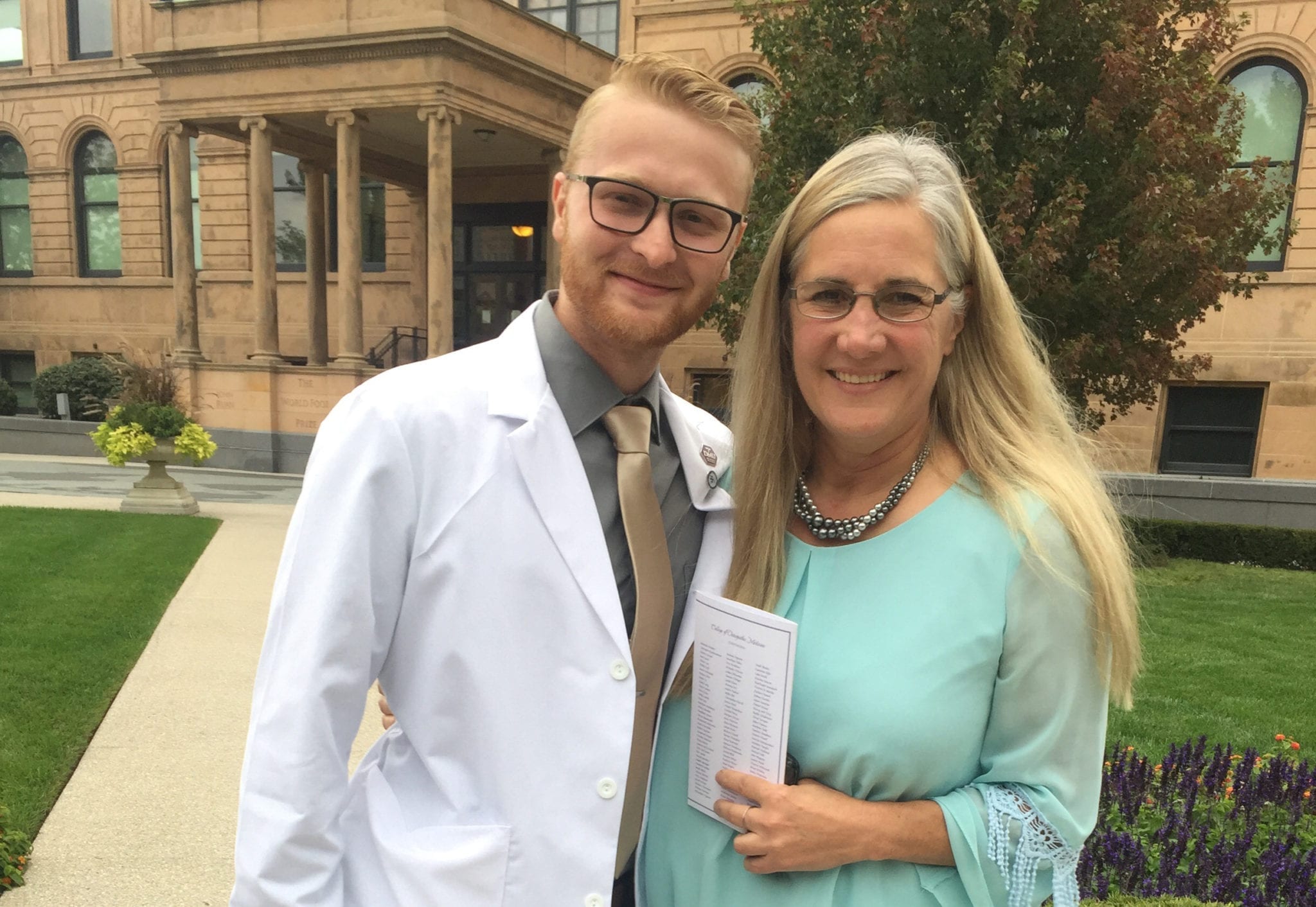 Conference raises awareness of cancer among young adults | News | Des ...