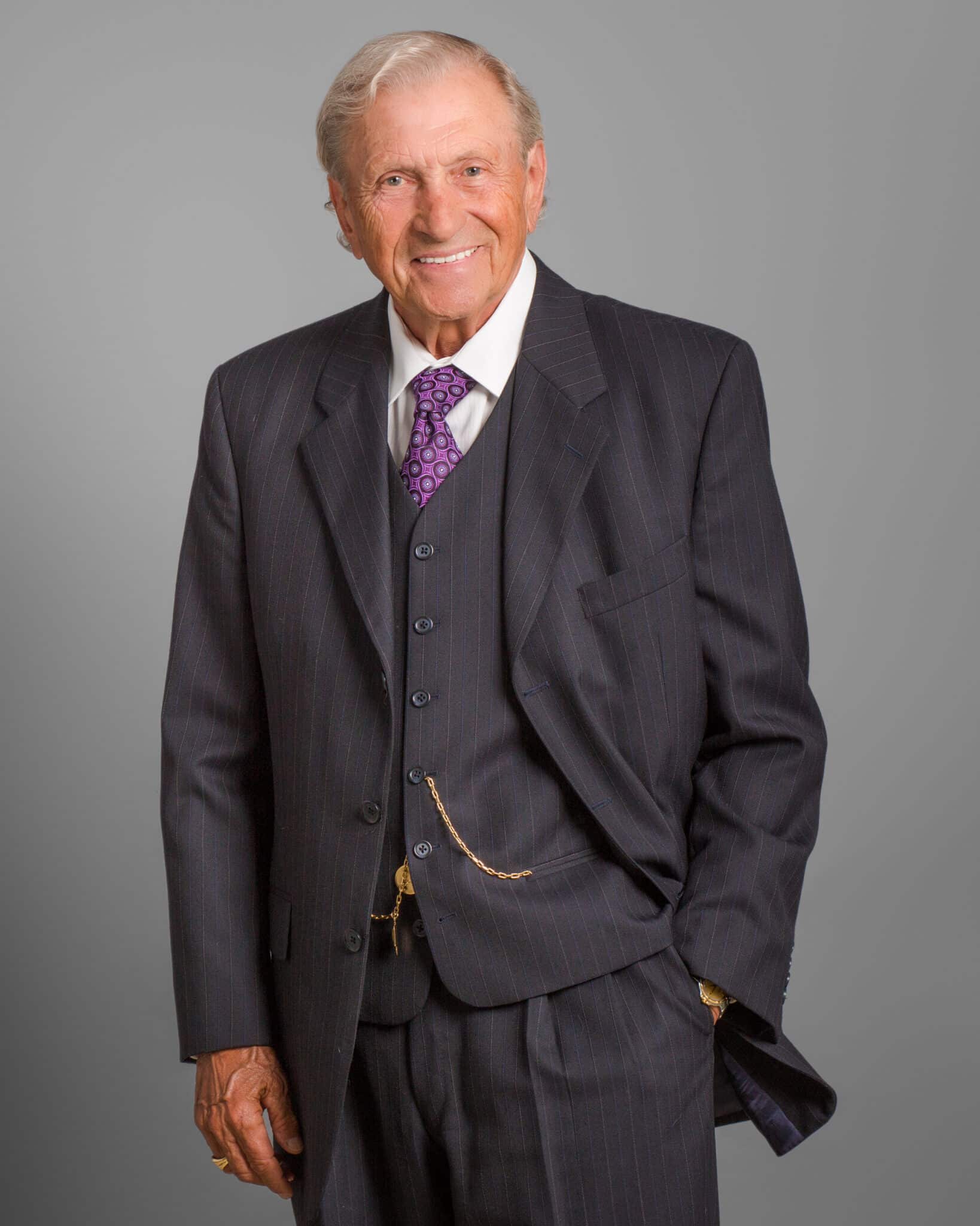 DMU honors alumnus/surgeon Norman Rose as a Pioneer of Osteopathic ...