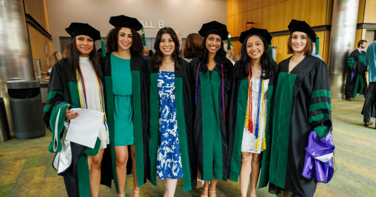 Des Moines University Adds 400-Plus Grads to the Health Care Workforce | News | Des Moines ...